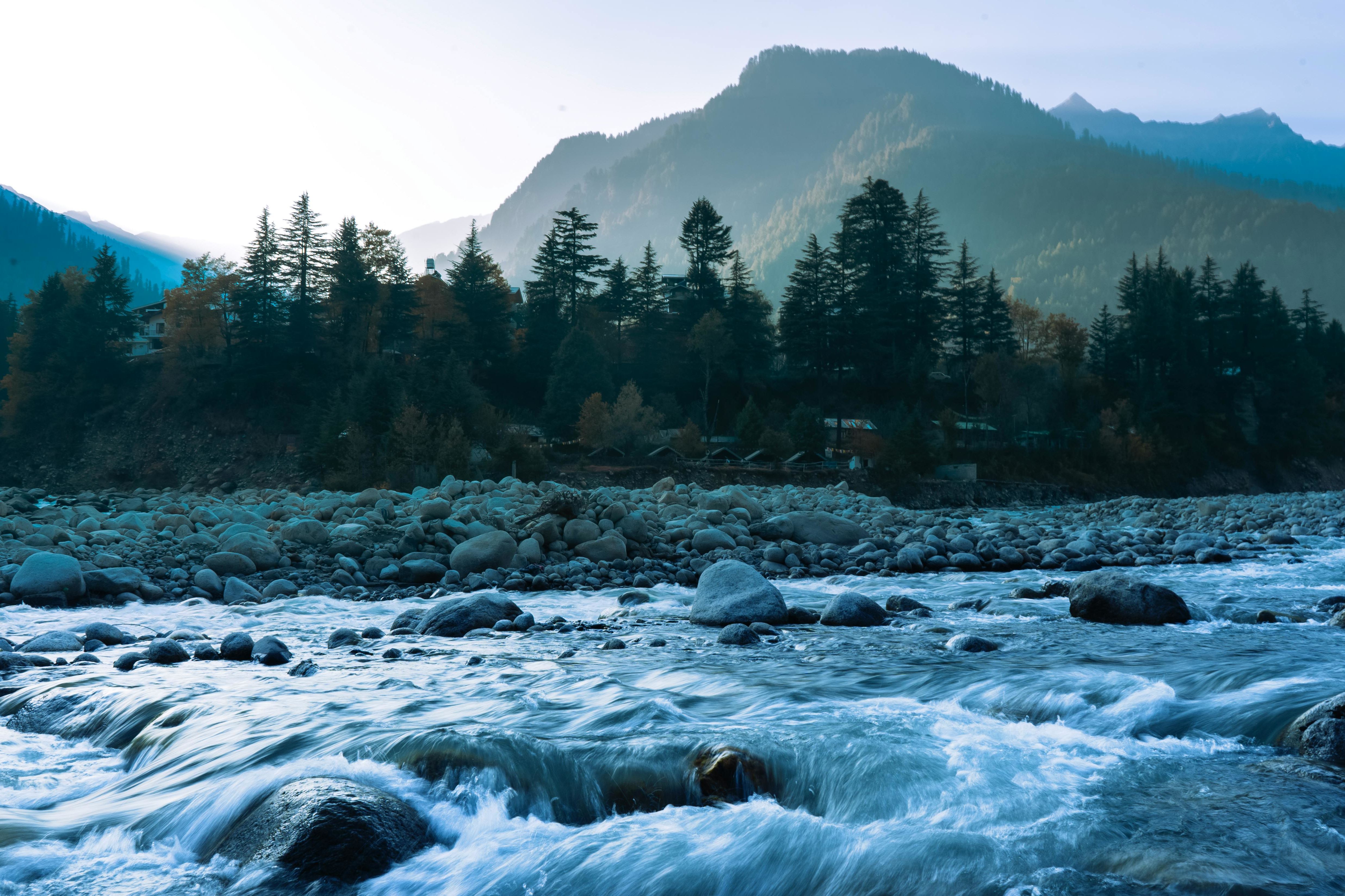 Top 10 Must Visit Places in Manali in May | TripStorz